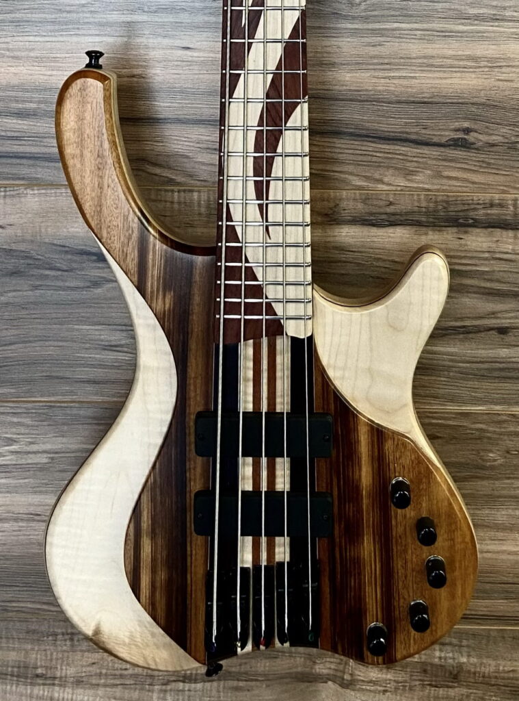 Desert Custom 0105 - MGBASS GUITARS