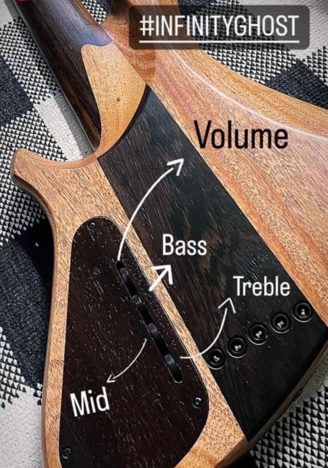 INFINITY GHOST 4 strings - MGBASS GUITARS